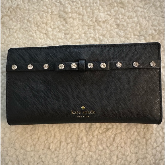 kate spade | Bags | Euc Kate Spade Black Long Snap Wallet With ...